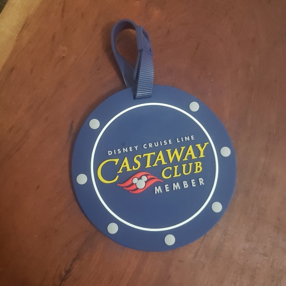 Disney | Other | Disney Castaway Club Member Luggage Tag Disney Cruise ...